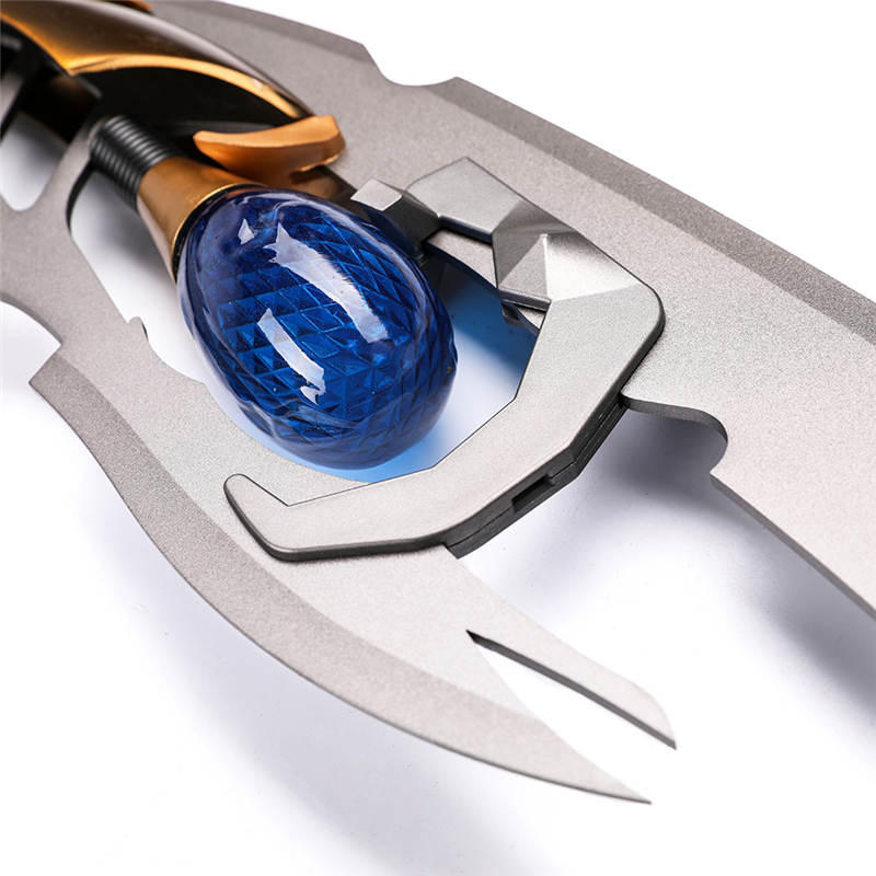 The Avengers Full Metal Age Of Ultron Loki Chitauri Scepter - Buy loki ...